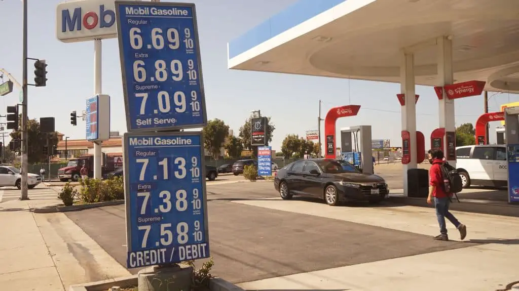 The Many Fluctuations of the Price of Gas