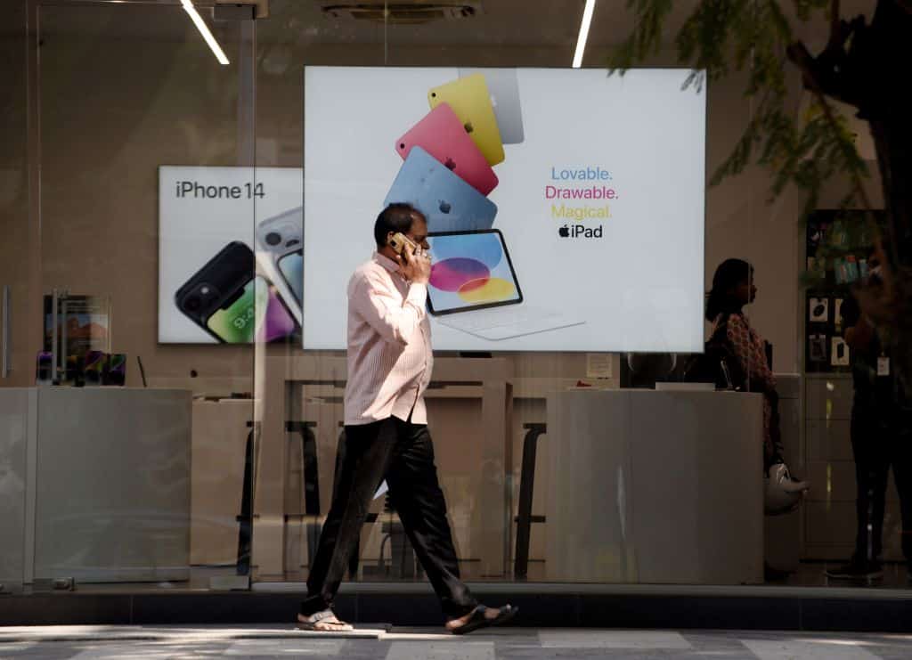 Apple Sets Its Sights On India